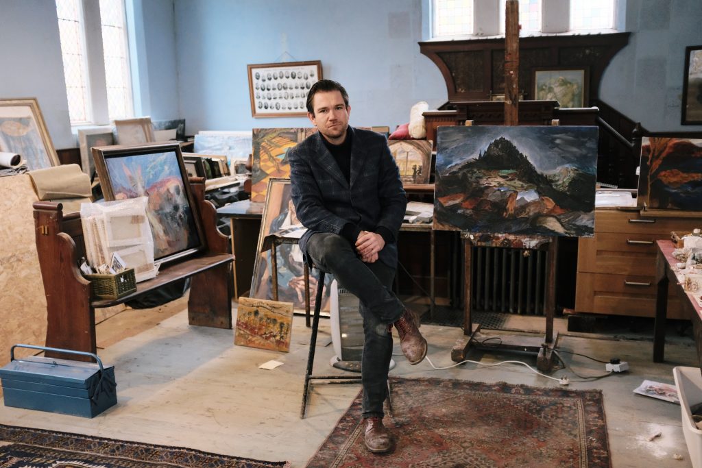 Dan Llewelyn Hall | Welsh Arts Archive